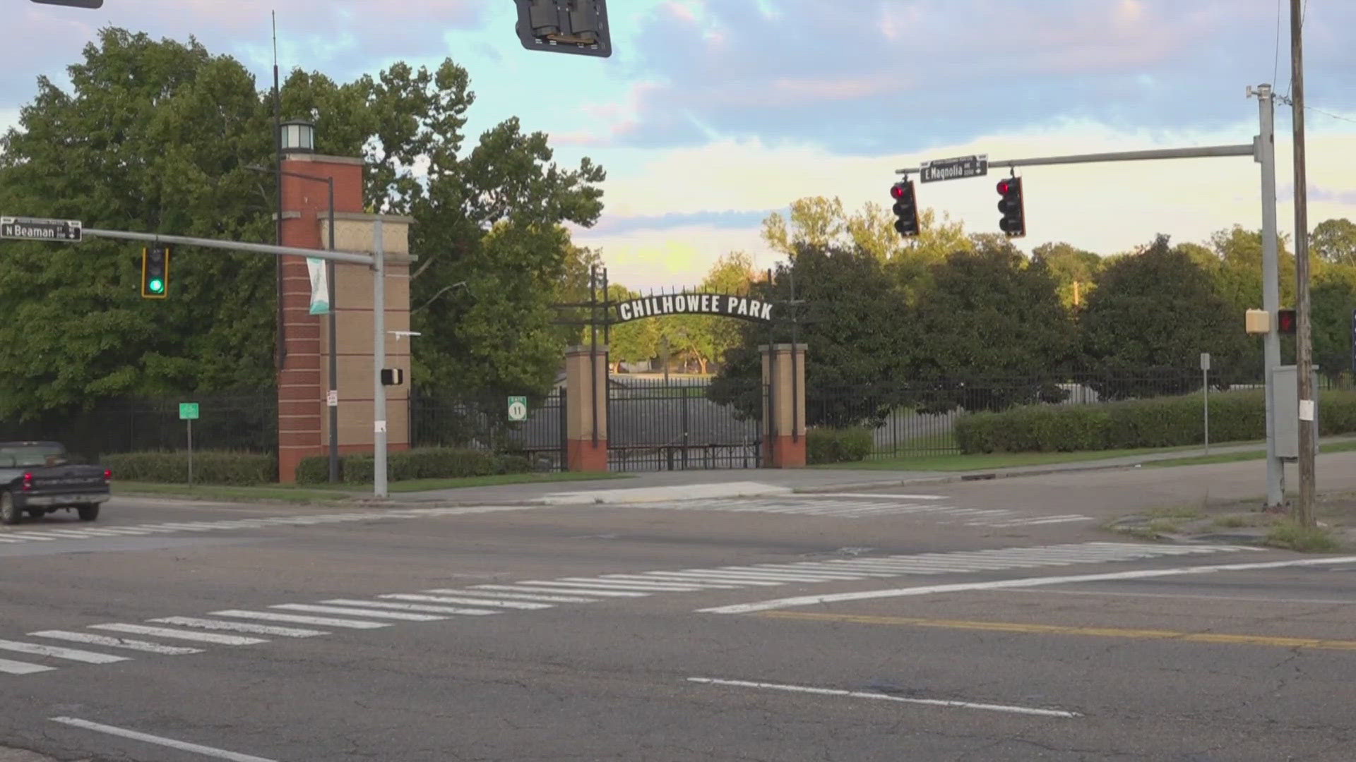 Chilhowee Park neighbors oppose new facility proposal | wbir.com