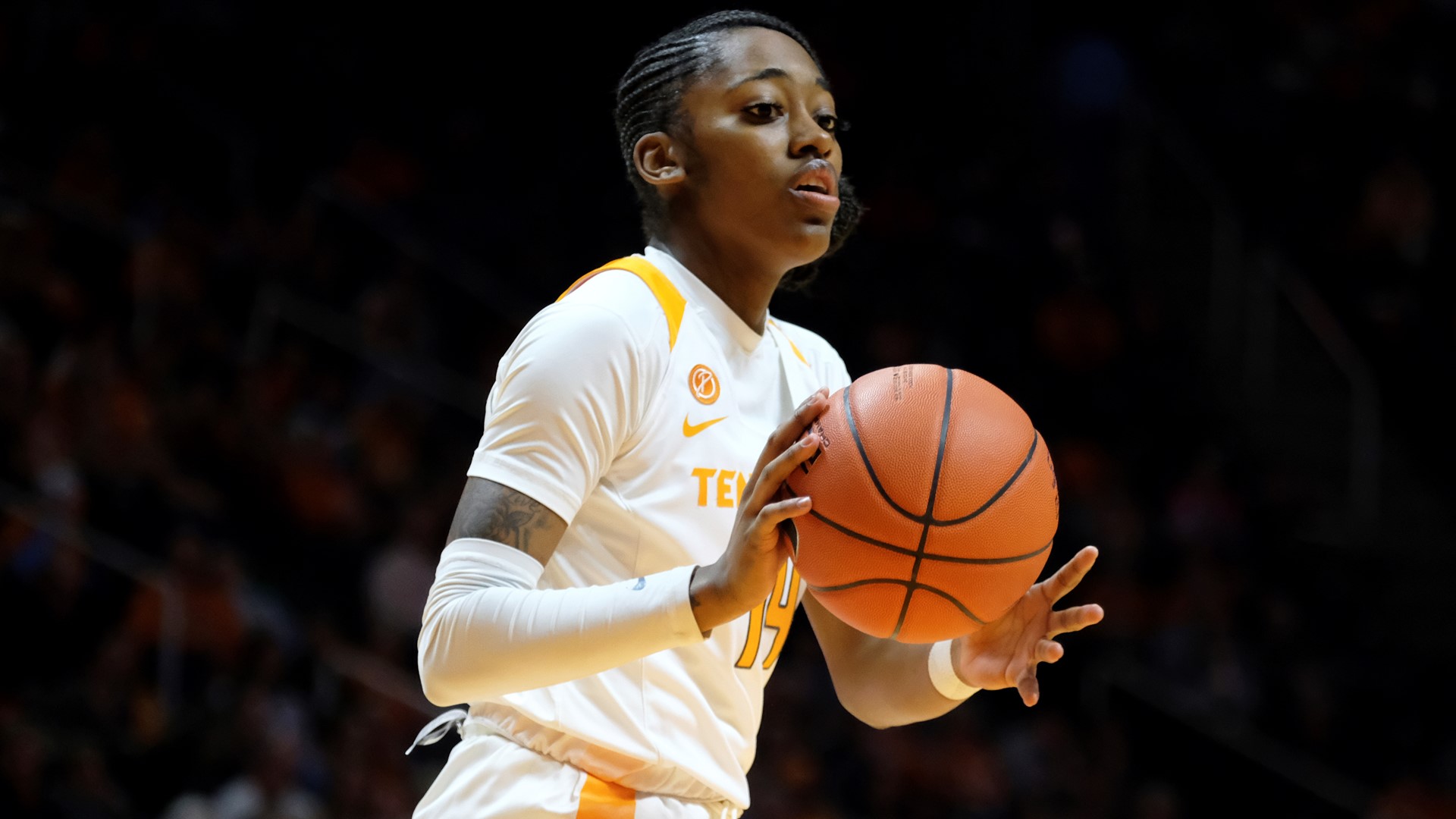 Lady Vol Zaay Green out indefinitely with torn ACL | wbir.com