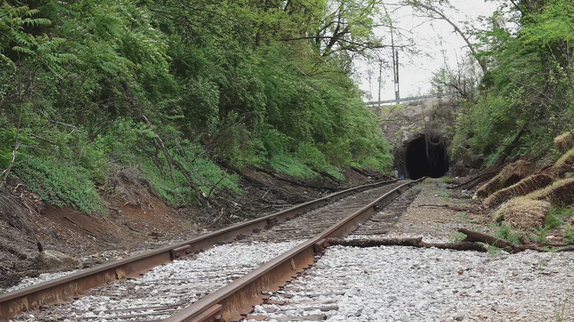 South Knoxville homeowners sue over rail-to-trail project | wbir.com
