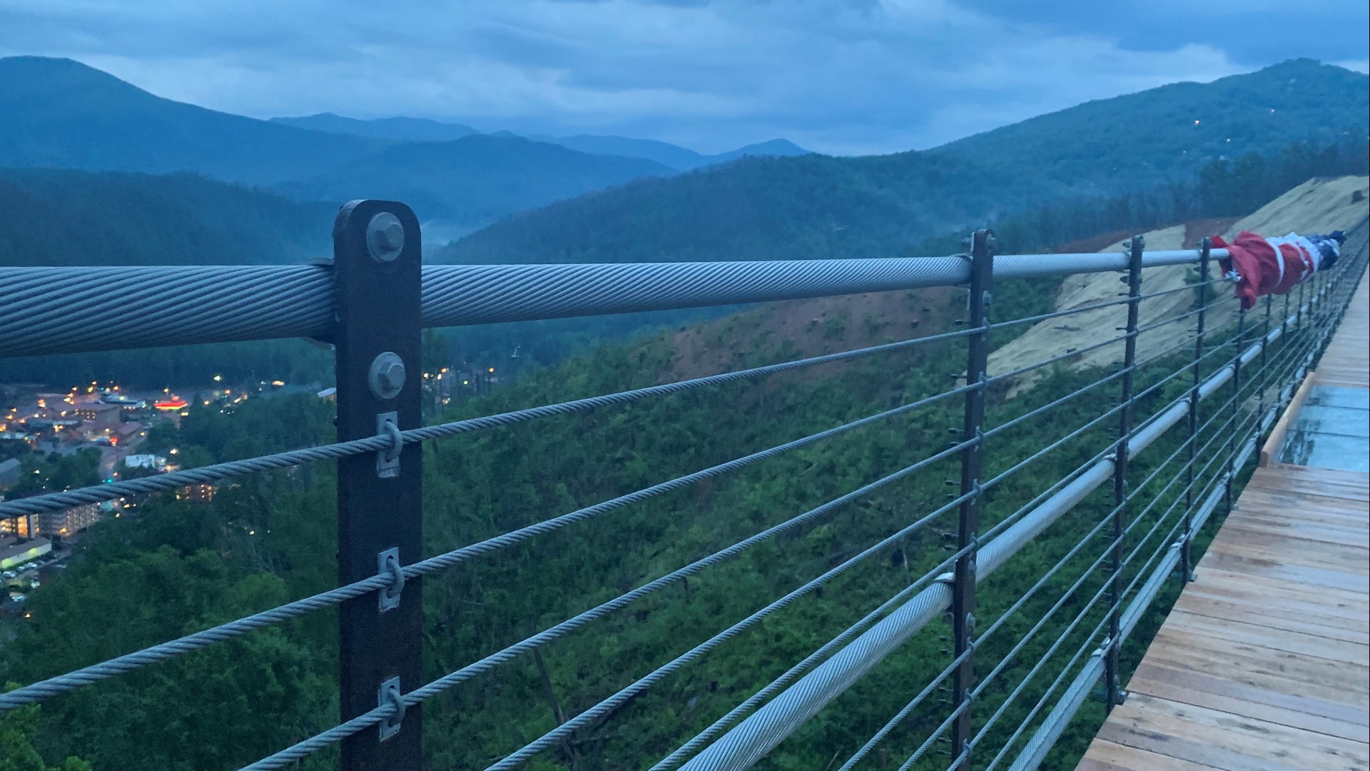 SkyBridge, the longest pedestrian bridge in the US, opens in Gatlinburg ...