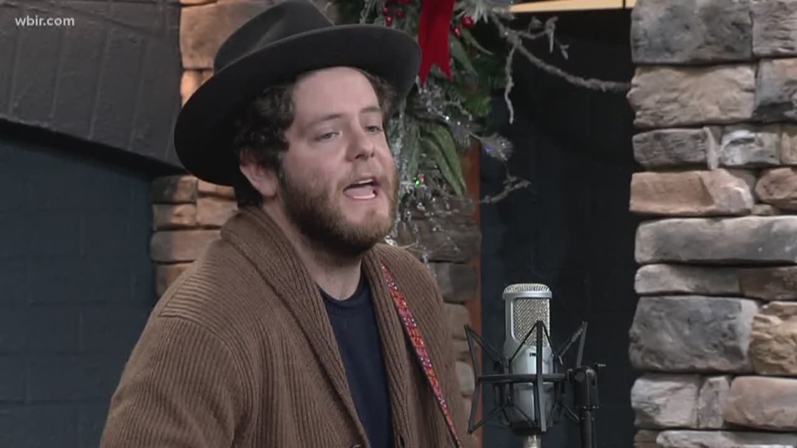 Knoxville musician Josh Lovelace performs song from his children's ...