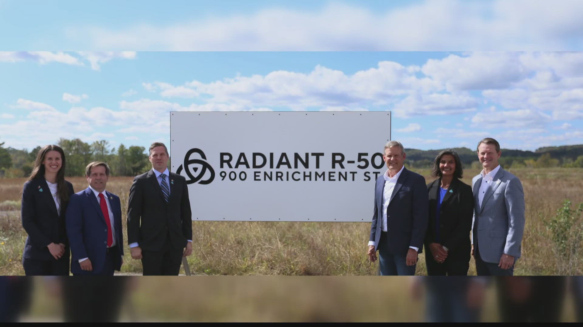 Gov. Bill Lee announces $280M facility to create portable nuclear generators | wbir.com