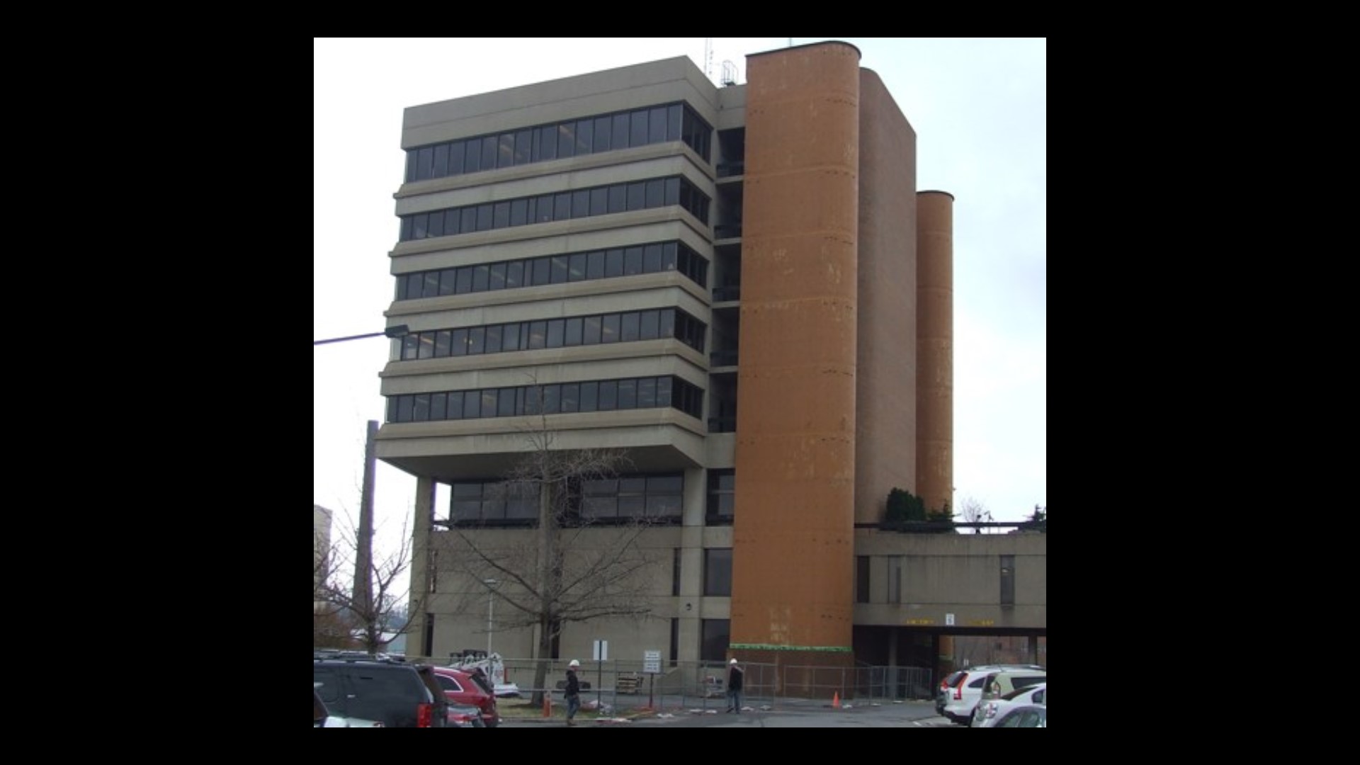 UT trustees approve possible system move to TVA tower | wbir.com