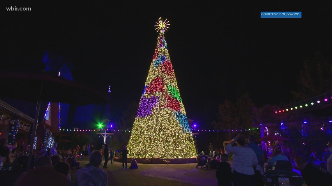 Behind-the-scenes: Dollywood's Smoky Mountain Christmas decked out for ...