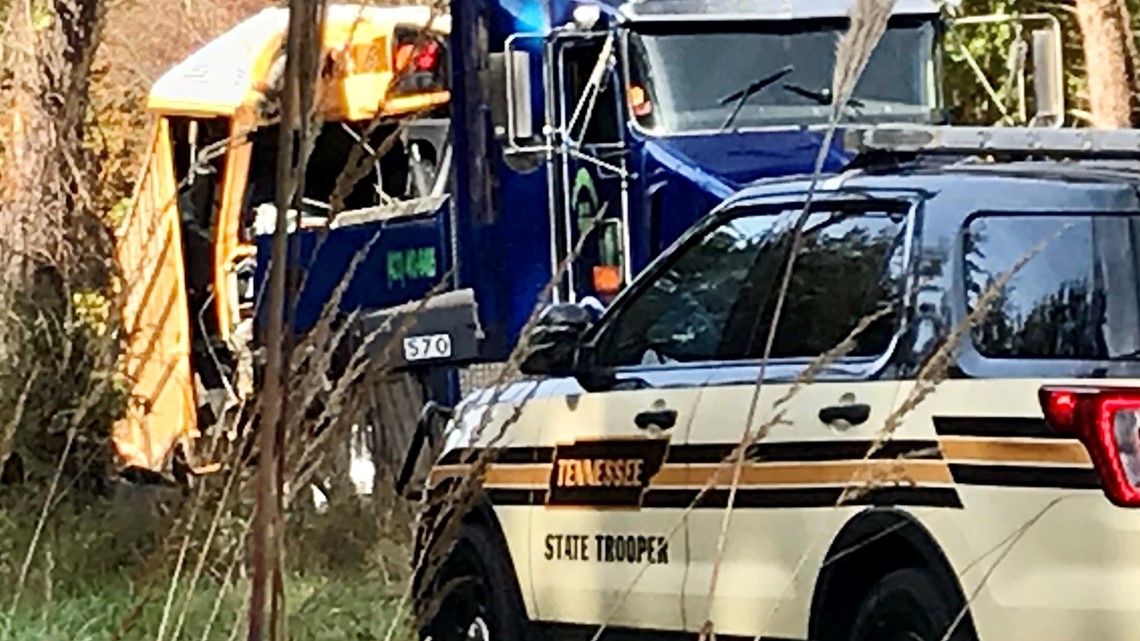 Report: 6 young riders hurt when Monroe County bus runs off road, hits ...