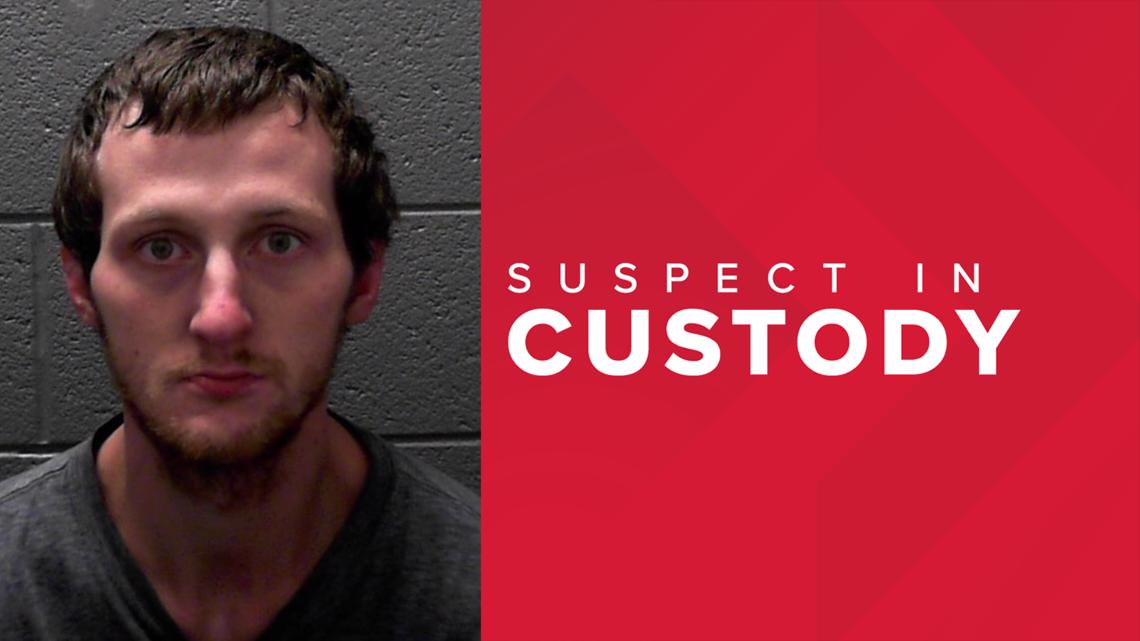 Police: West Virginia man arrested after killing 3 bear cubs | wbir.com Police: West Virginia man arrested after killing 3 bear cubs | wbir.com