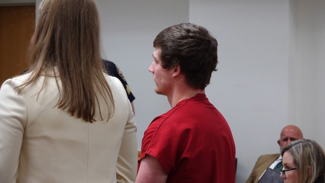 Lenoir City man pleads guilty in connection with 2025 crash that killed ...