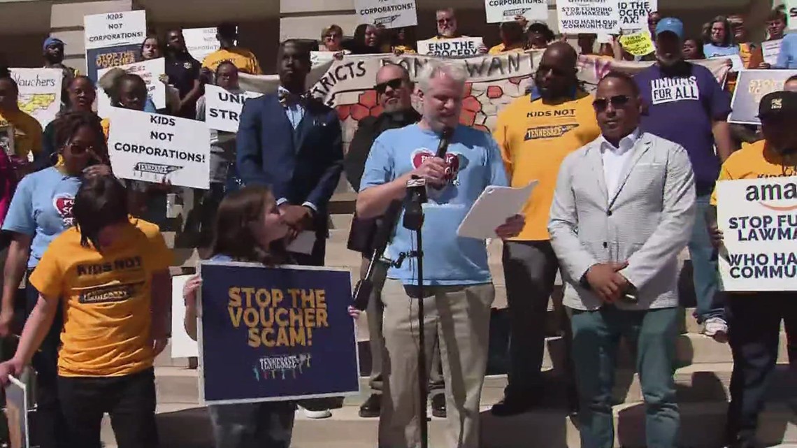 'It is promoting exclusive schools' | Maryville dad protests school ...