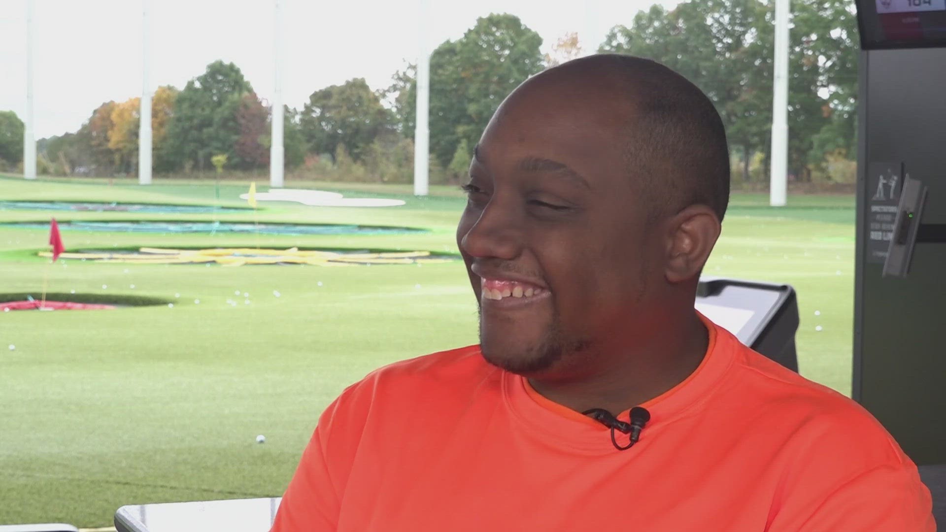 'It makes me smile everyday' | Worker with disabilities finds success ...