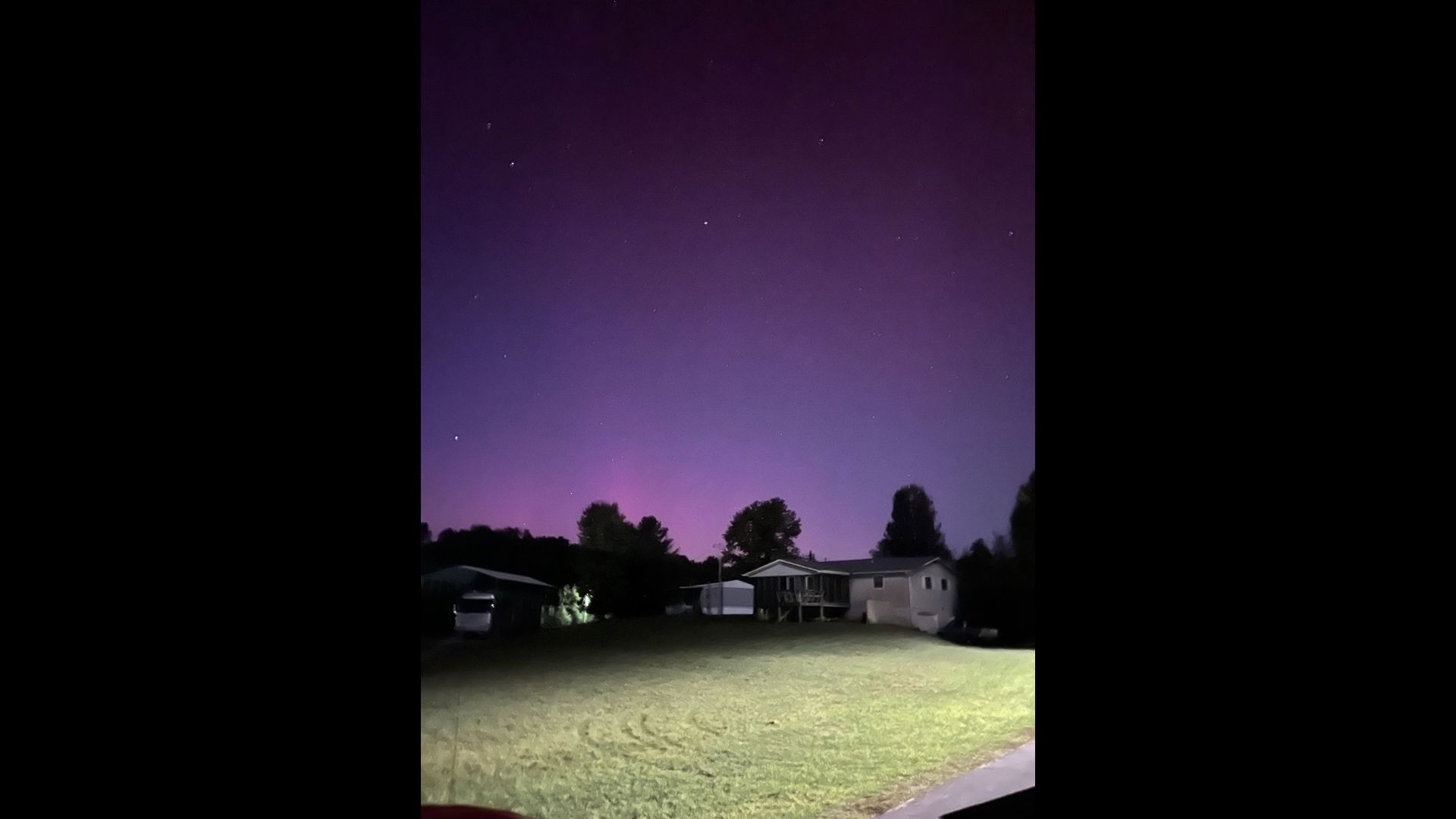 Northern Lights spotted in East Tennessee, bringing dazzling light show ...