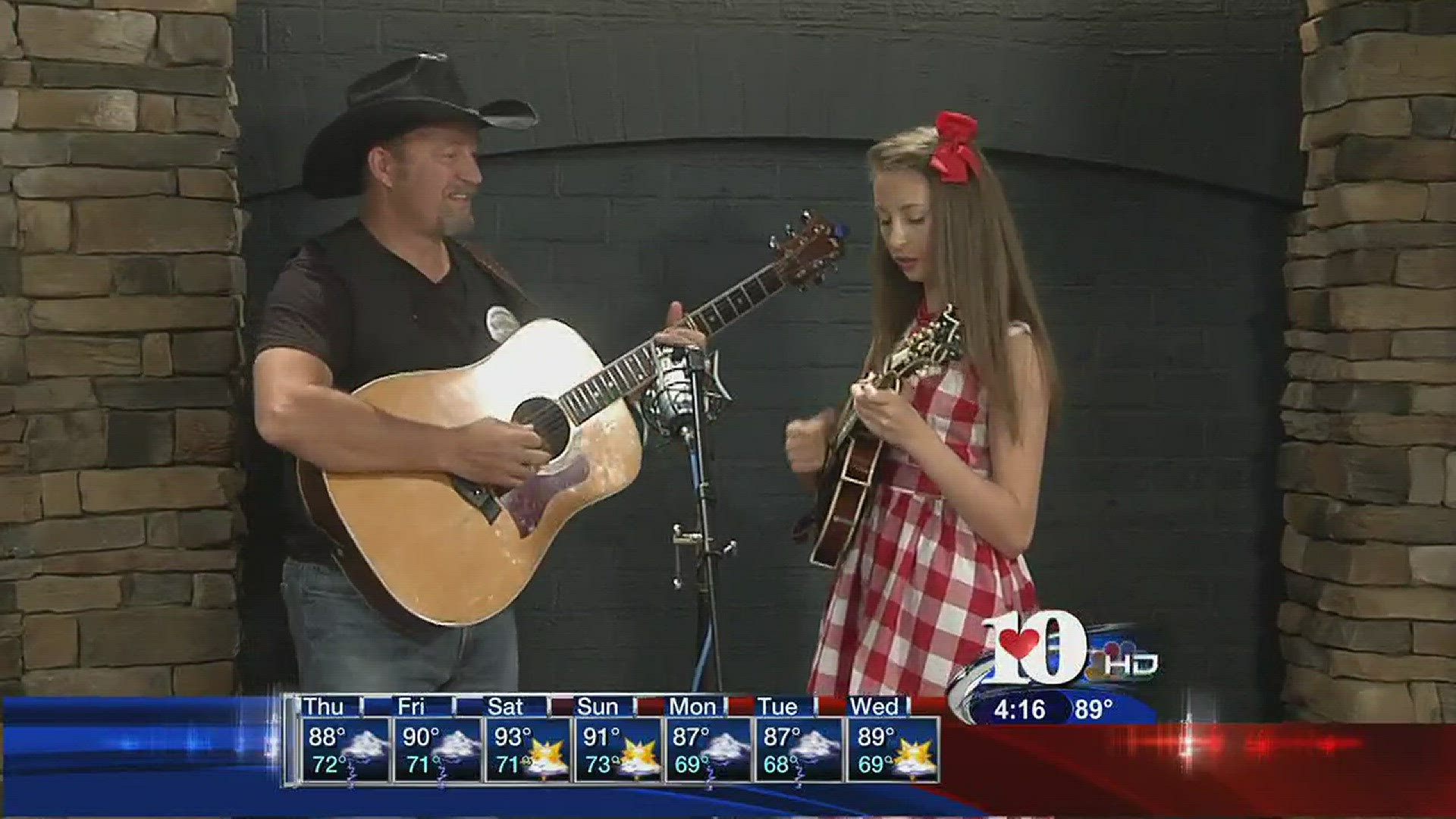 Gatlinburg Tunes and Tales | wbir.com