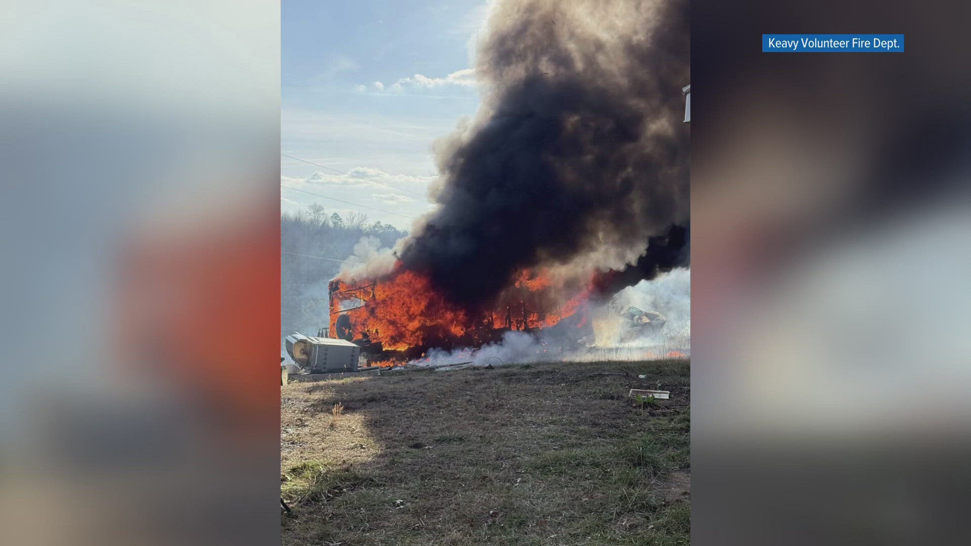 Grass fire in Eastern Kentucky destroys RV | wbir.com