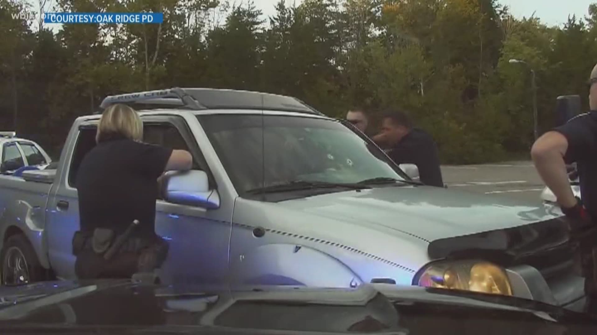 Video shows deadly Oak Ridge officer-involved shooting | wbir.com
