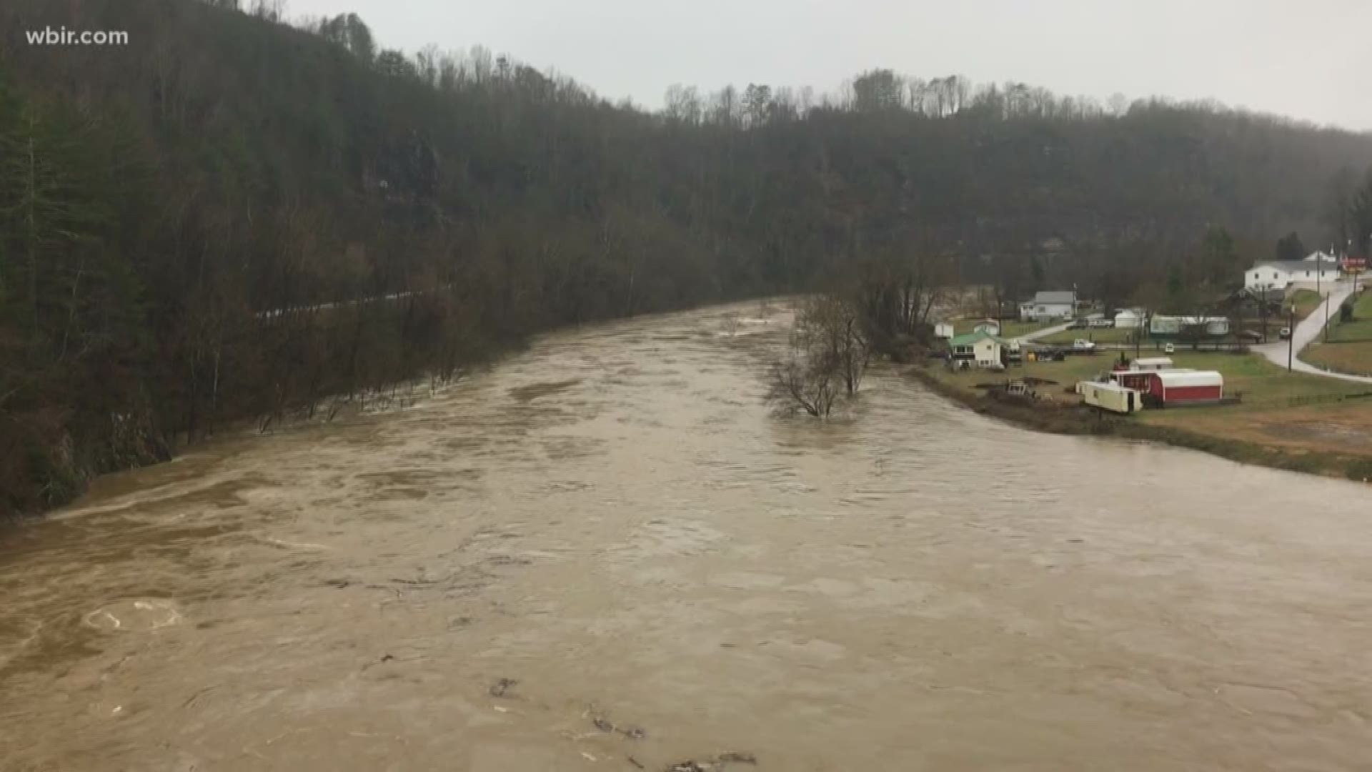Oakdale mayor conducts optional evacuations along the Emory River ...