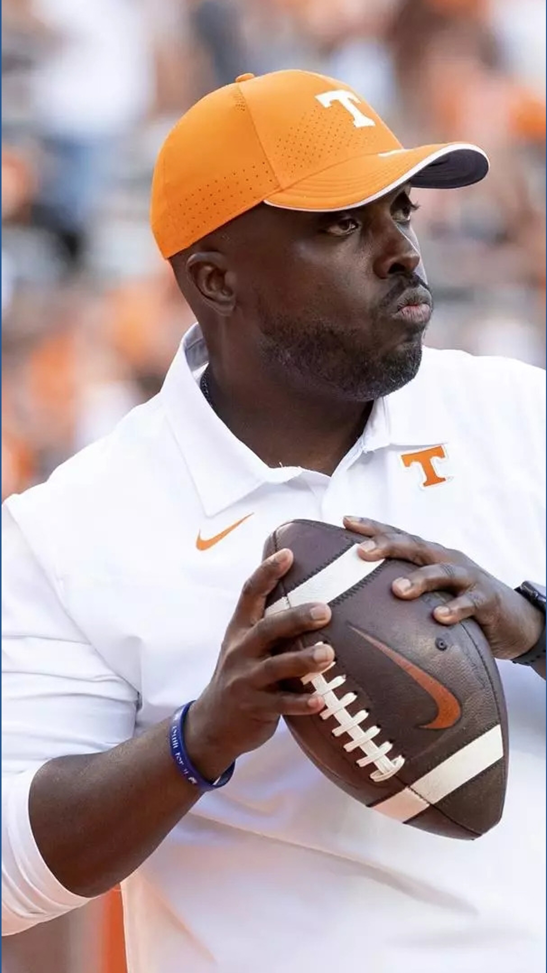 Tennessee parting ways with defensive coordinator Tim Banks | wbir.com