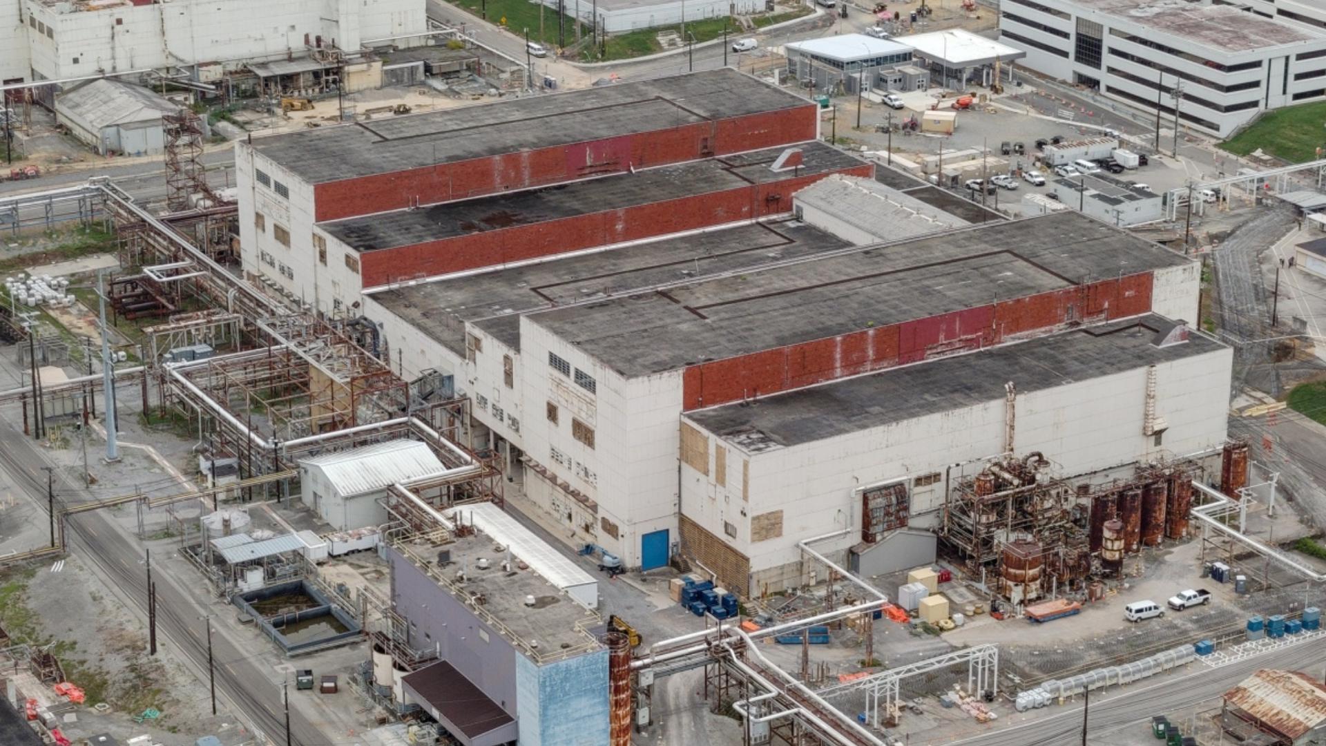Alpha-4 facility at Y-12 National Security Complex in Oak Ridge being ...