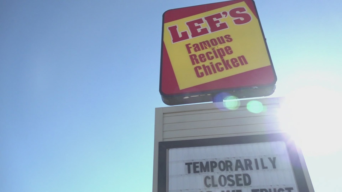 Owners of Lee's Famous Recipe Chicken hang it up after 41 years | wbir.com