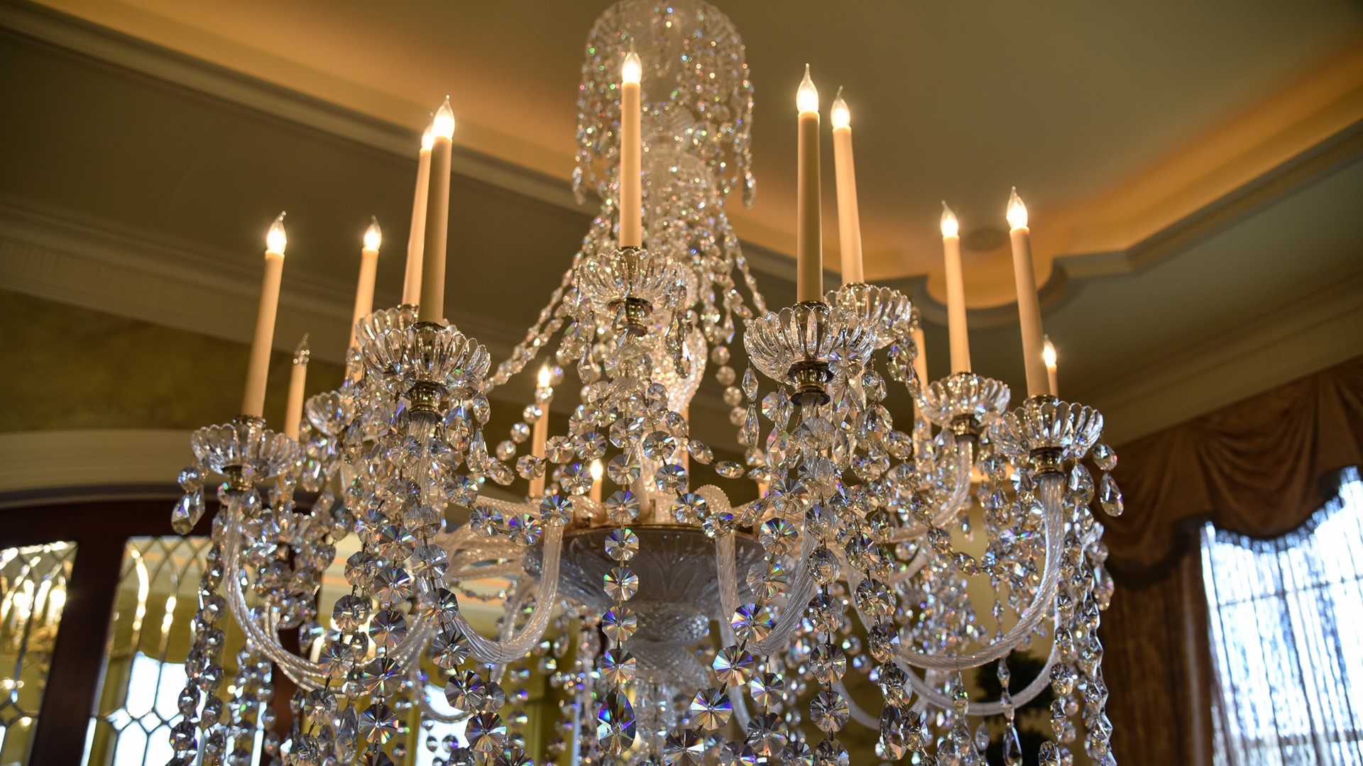 The DeBusk Mansion, biggest house in Knox County | wbir.com