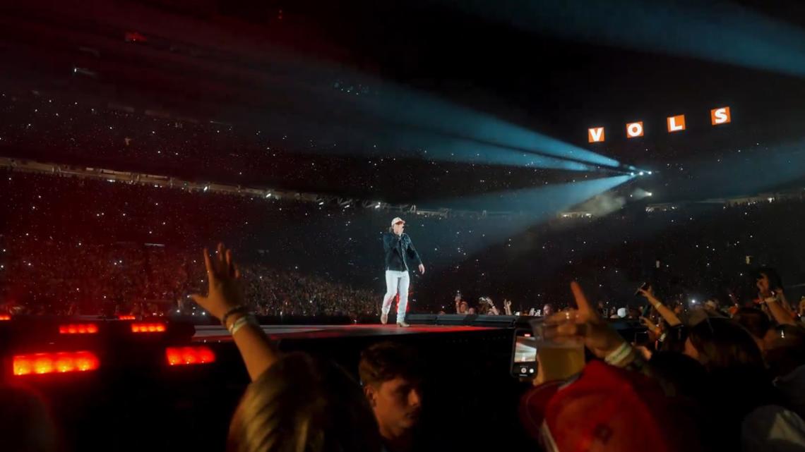 Attendance to Morgan Wallen concerts in Neyland Stadium surpasses ...