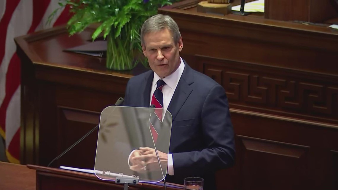 Tennessee Gov. Lee signs redistricting maps | wbir.com