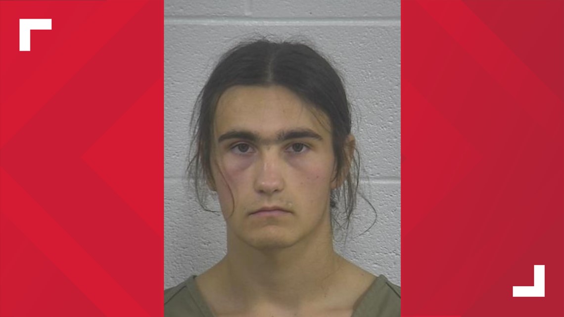 LCSO: Kentucky teen arrested for shooting at people in car | wbir.com