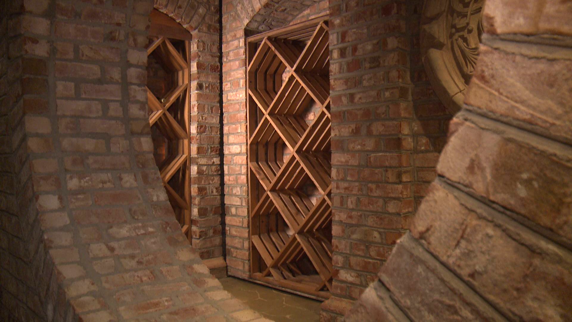 Knoxville's Villa Collina mansion will be back up for auction this ...