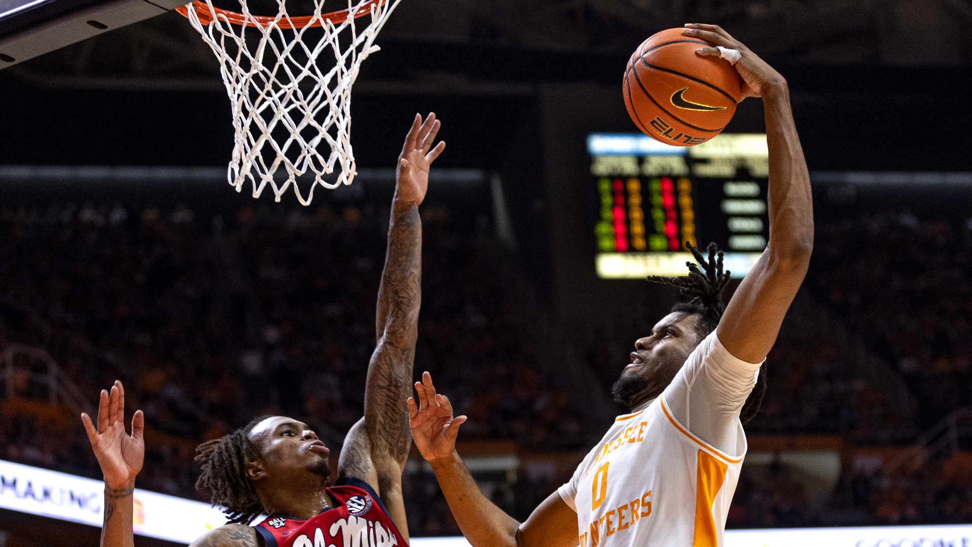 No. 5 Tennessee gets dominant first SEC win against No. 22 Ole Miss, 90 ...