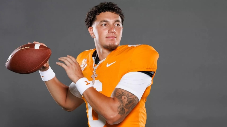 Tennessee QB Joey Aguilar throws first career touchdown as a Vol | wbir.com