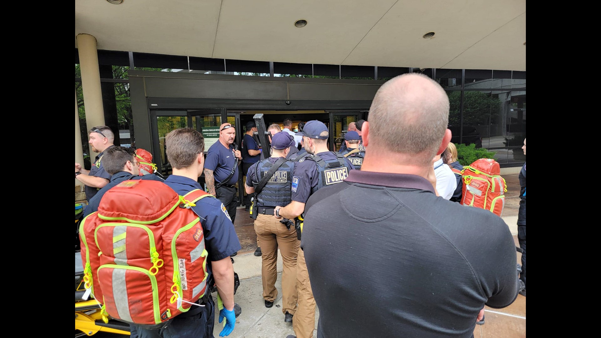 Tulsa police: 5 killed in shooting at medical building, including ...