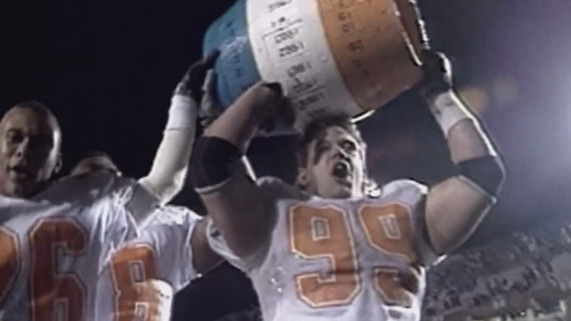 Vols hold steady in AP Top 25 college football rankings: See the list ...