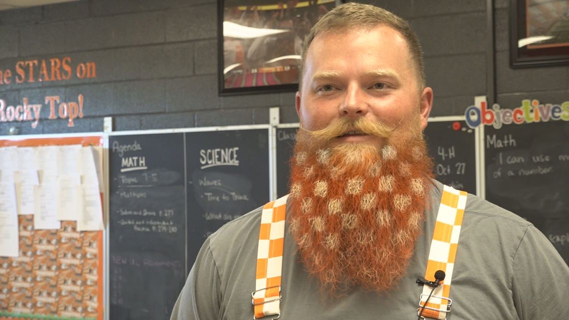 Maple Lane Farms opens corn maze | wbir.com