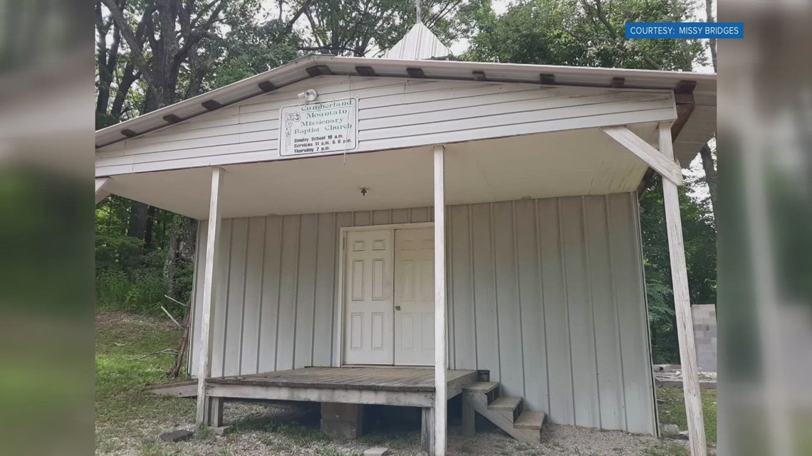 'All the memories just turned into metal and ash' | Anderson County ...