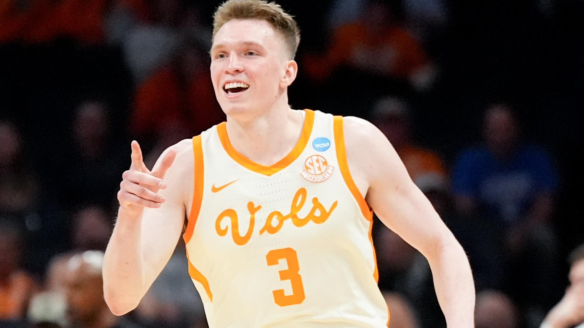 Dalton Knecht returns to Knoxville to host first youth basketball camp ...