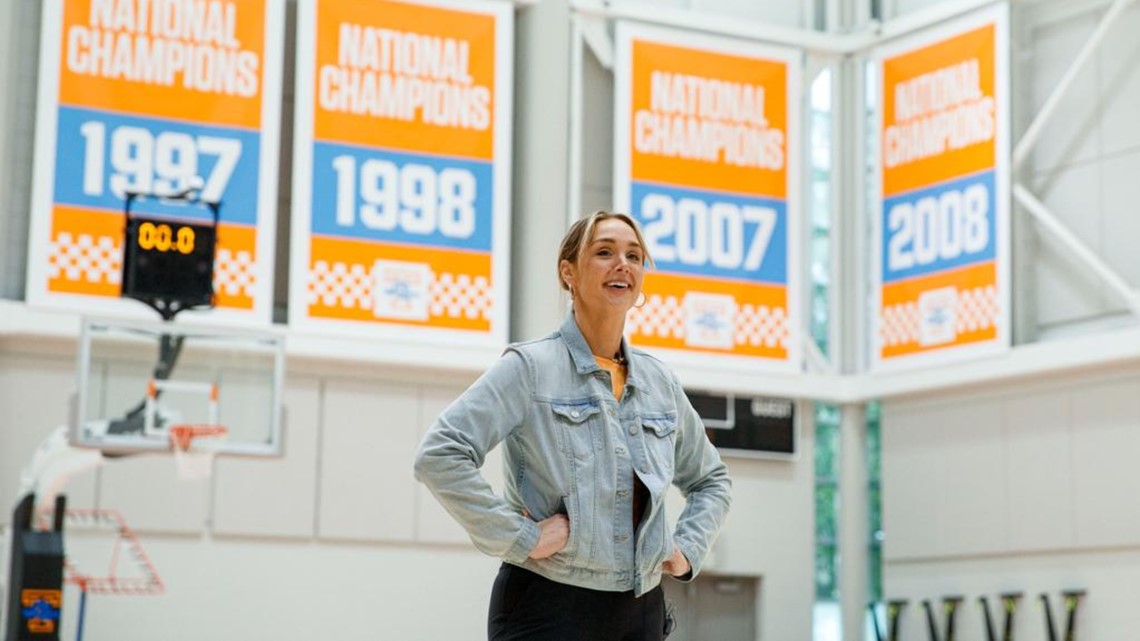 Kim Caldwell Returns To Coach Lady Vols After Giving Birth To Son