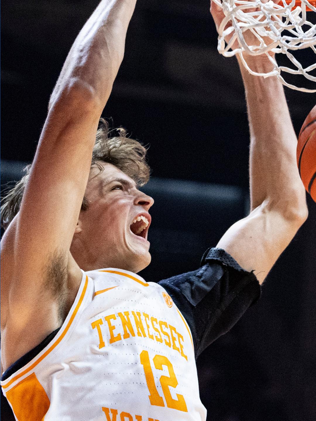 Former Vol Cade Phillips Transfers to Texas A&M | wbir.com