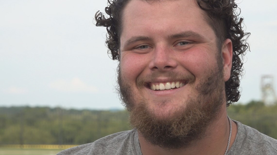 Carson-Newman OL Colt Sinor beats cancer, returns to tootball | wbir.com