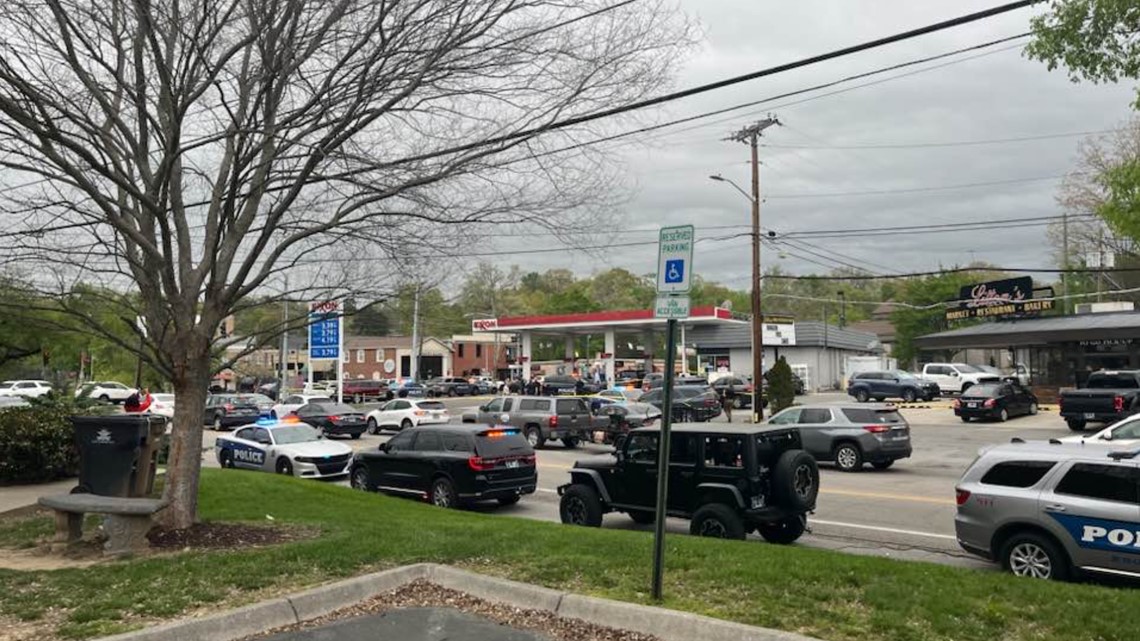 TDOT: Traffic backed up on N. Broadway in both directions near Fountain ...