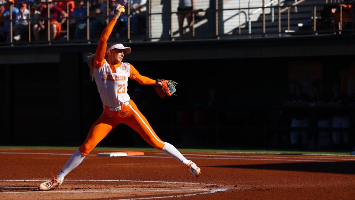 Lady Vols softball sweep doubleheader in dominant fashion | wbir.com