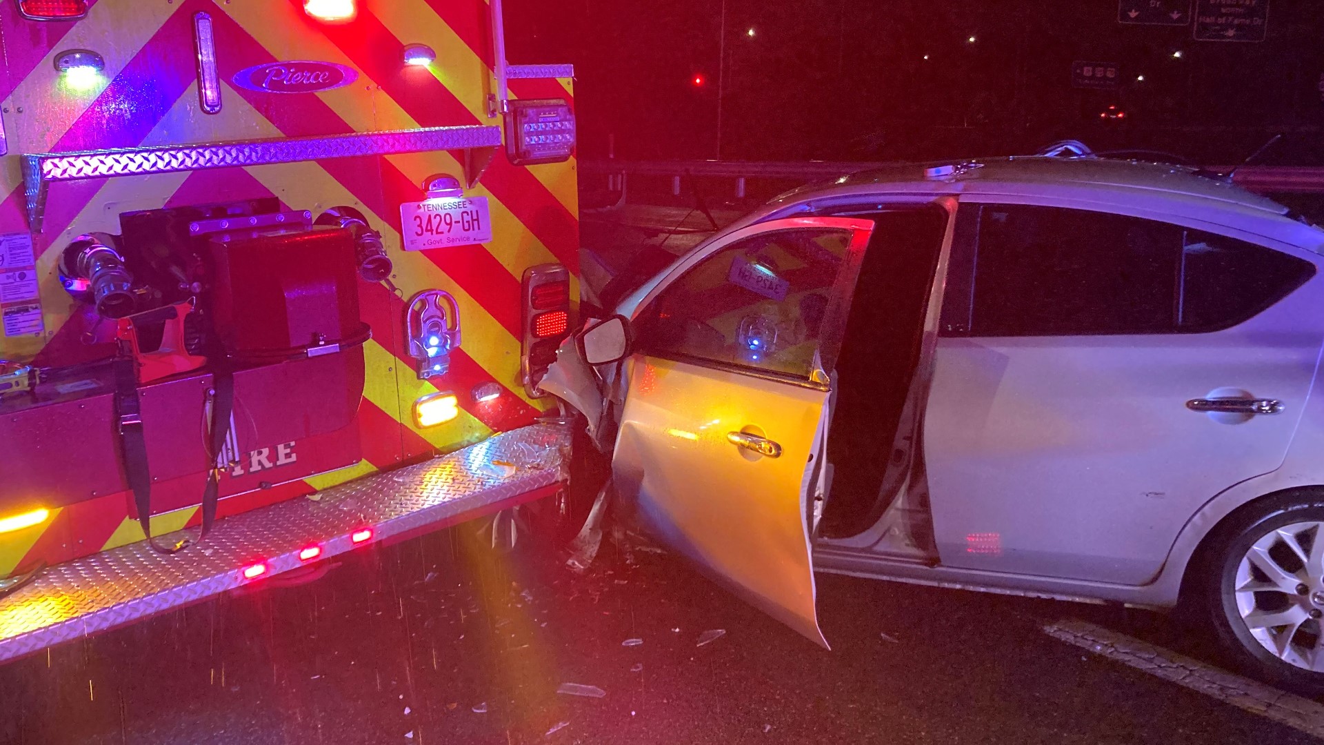 KFD urging people to move over after 3 cars crashed into responding ...