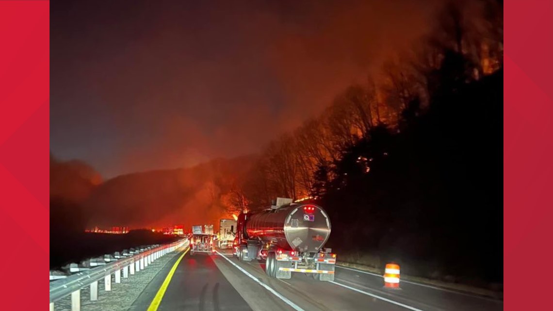 Crews monitoring Rockwood Mountain fire in Roane County | wbir.com