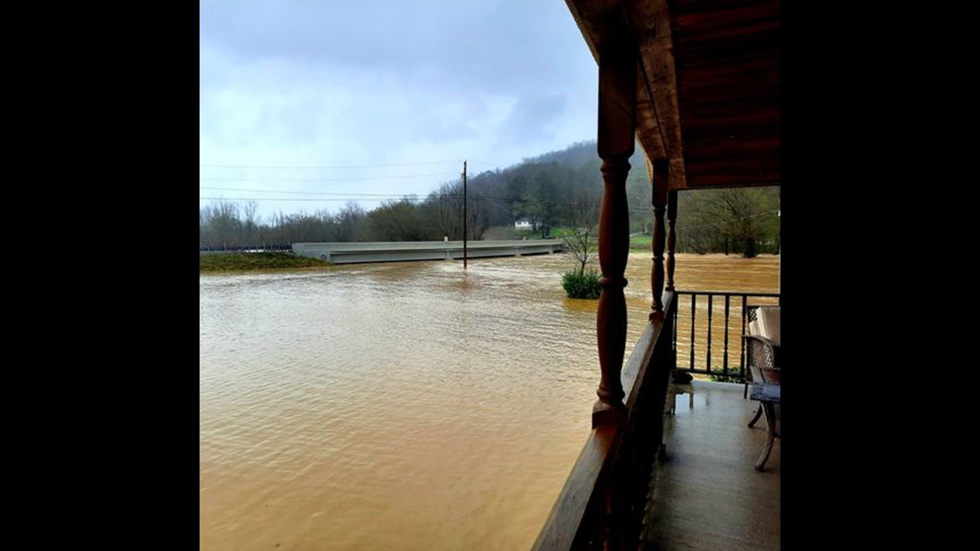 "Worse than it was in 2020": Severe flooding strikes Middlesboro, Ky ...