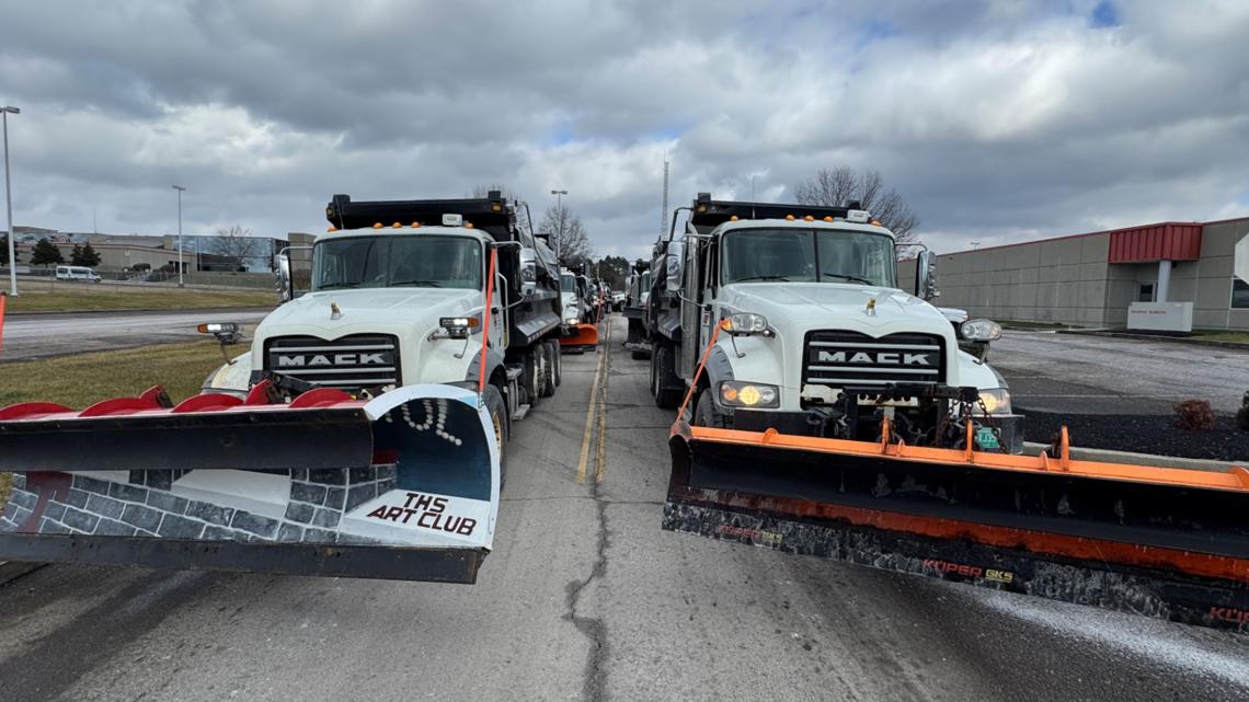 Knoxville TDOT crews head to Nashville to help clear roads after winter ...
