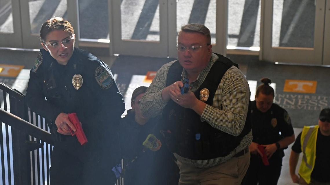 Local first responders conduct active shooter drill on UT's campus ...