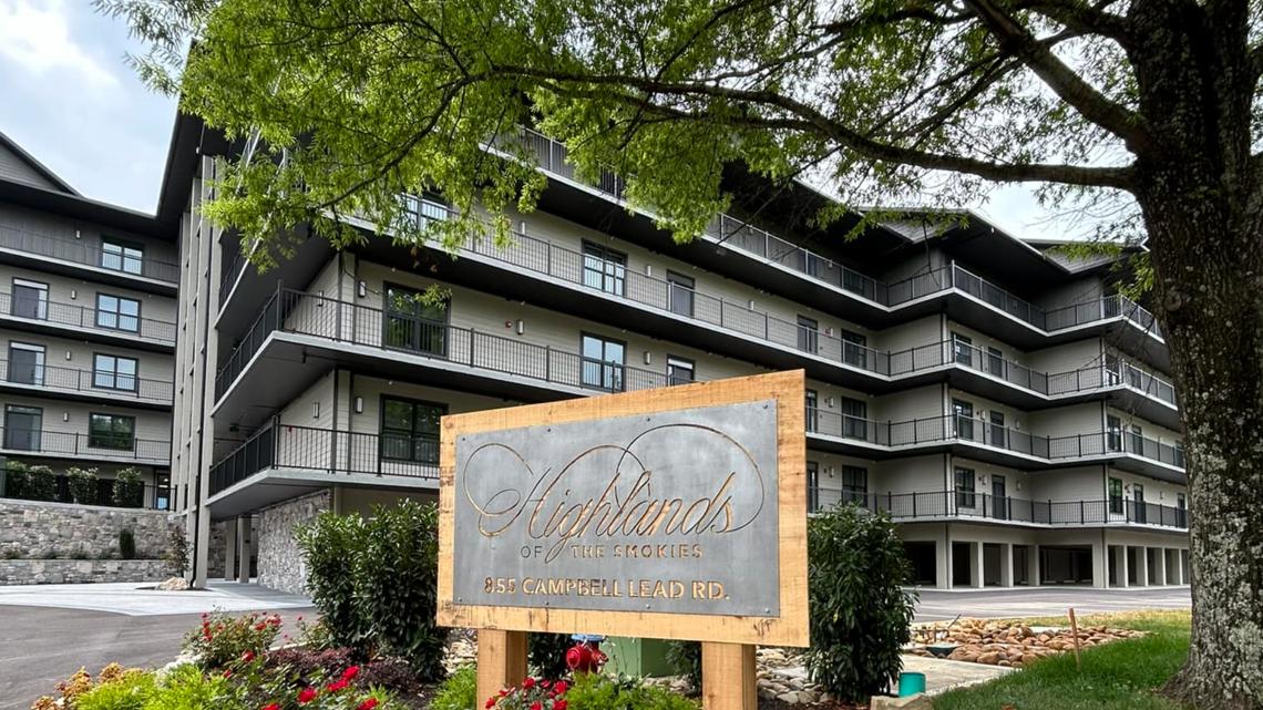 Highlands of the Smokies rebuilt after Gatlinburg wildfires | wbir.com