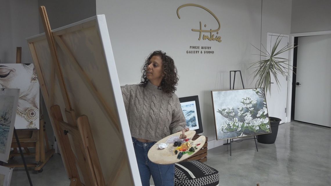 Maryville artist credits "Paint the Mountains Pink" program with saving ...