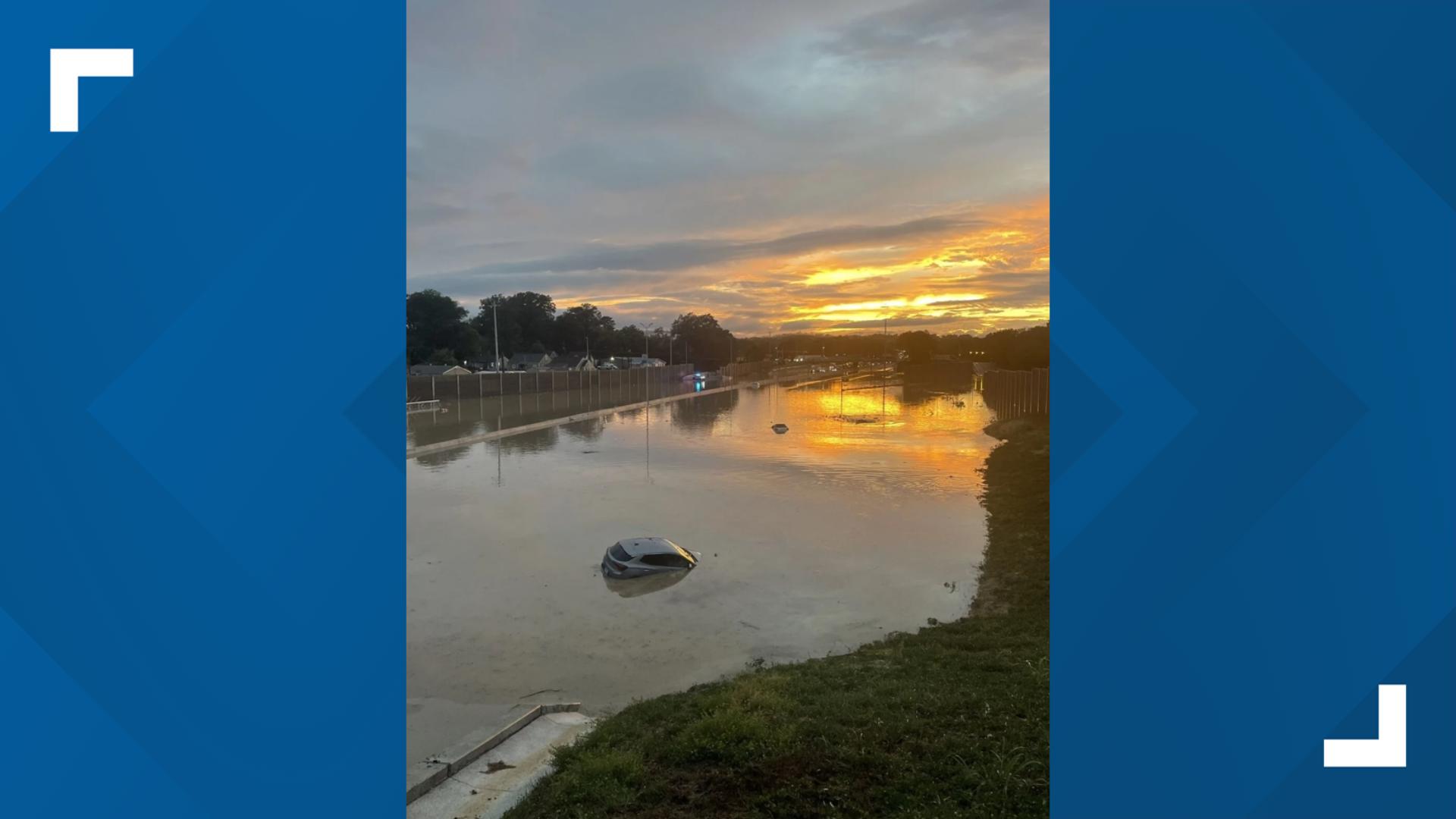 Heavy rains, flooding slam parts of Chattanooga | wbir.com