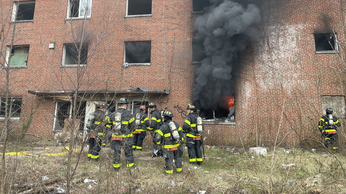 Firefighters extinguish Saturday fire at Knoxville College | wbir.com