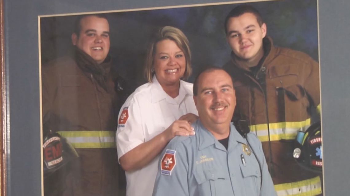 EMS worker battles serious heart attack in McMinn County | wbir.com