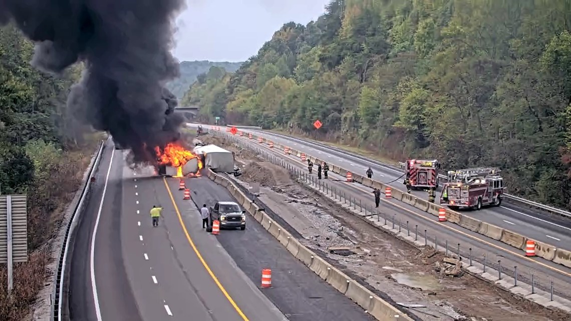 All Lanes Blocked On I 75 In Ky Due To Crash Photos Show Semi Truck On