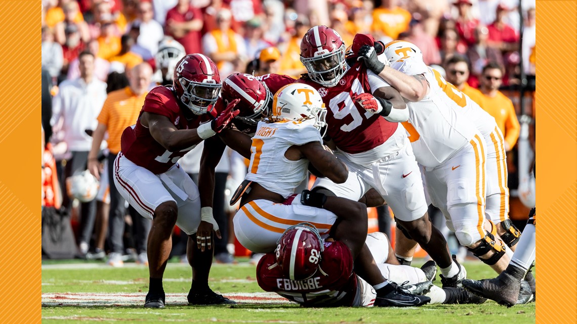 No. 17 Tennessee lets lead slip to No. 11 Alabama, 34-20 | wbir.com